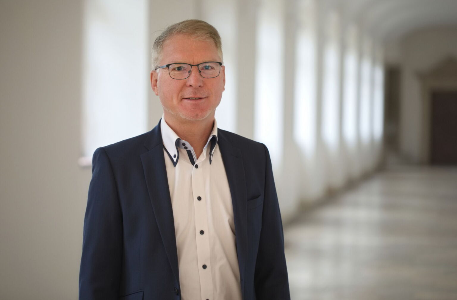 Ansprechpartner - Erzabtei St. Martin Beuron